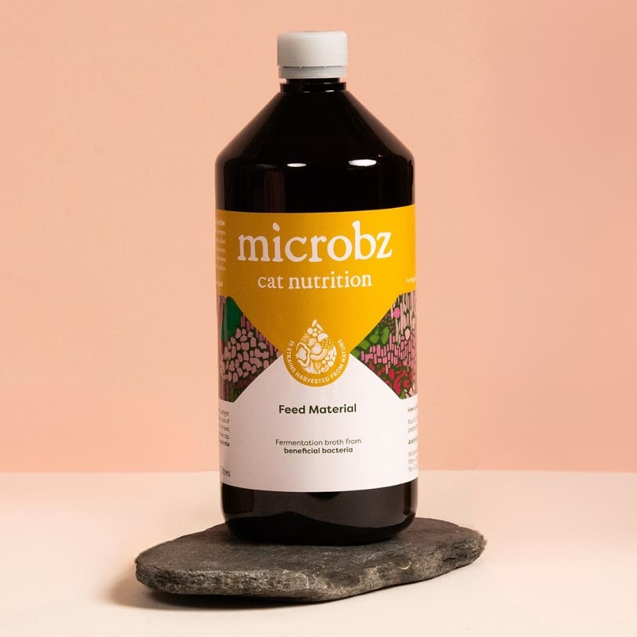 Natural microbe supplement for cats and kittens | cat nutrition